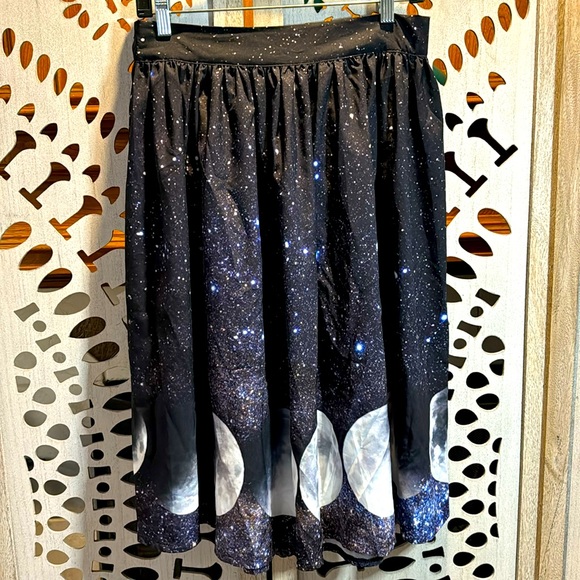 Miduo | Skirts | Phases Of Moon Skirt Sz Xl | Poshmark